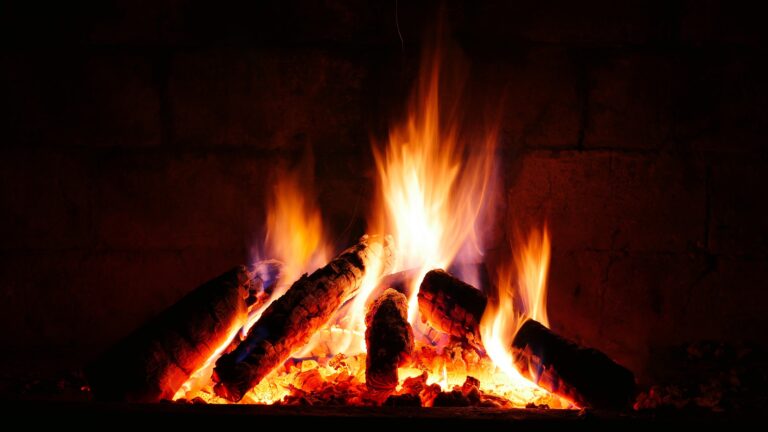 29 Fire idioms and common expressions about burning