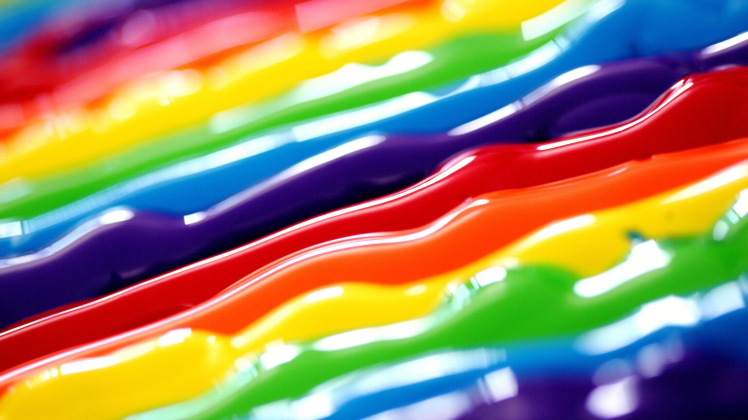 33 Fun color idioms (with examples and definitions)