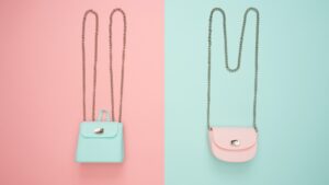 26 Fun bag idioms to explore (with examples & definitions)