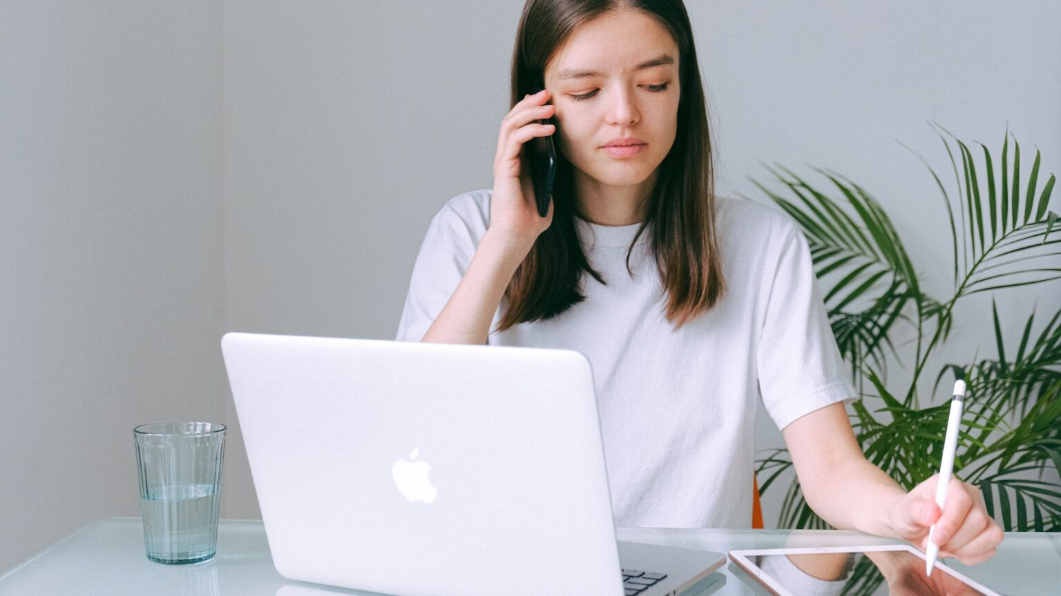 67 Telephone conversation phrases (professional and casual)